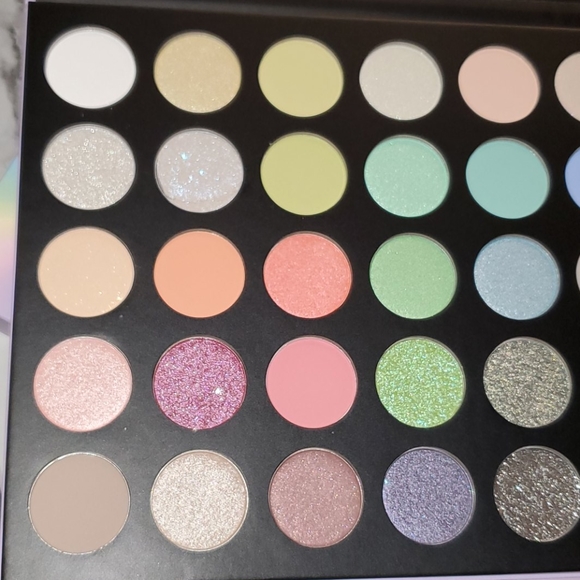 Morphe | Makeup | Morphe 35i Icy Fantasy Eyeshadow Palette | Poshmark